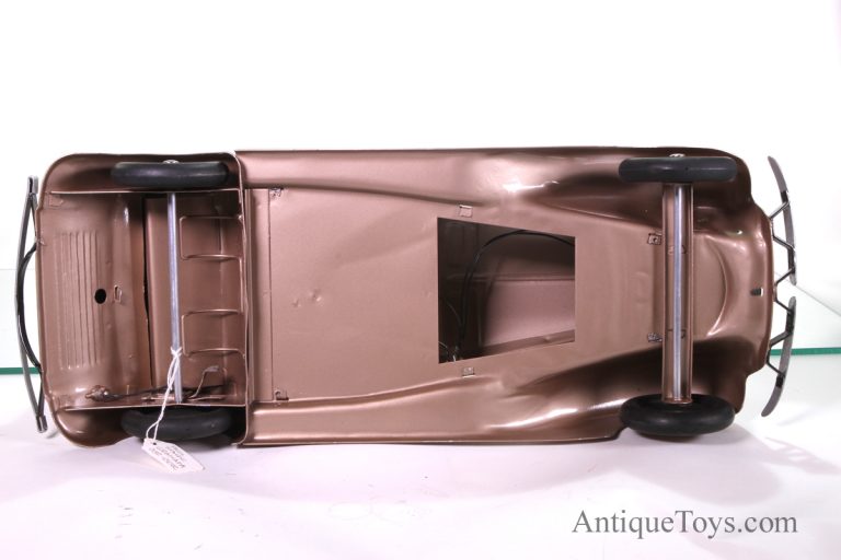 Cor-Cor Graham Sedan Pressed Steel Store Display *SOLD* – AntiqueToys ...