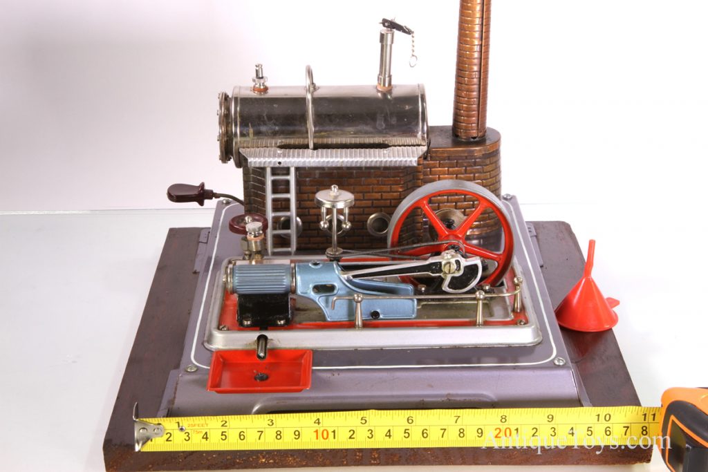 Wilesco Steam Engine D16 *SOLD* – AntiqueToys.com – Antique Toys for Sale