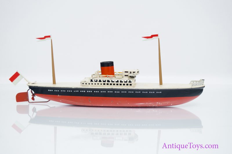 Post War Tin Ocean Liner Wind Up Boat by Arnold *SOLD* – AntiqueToys ...