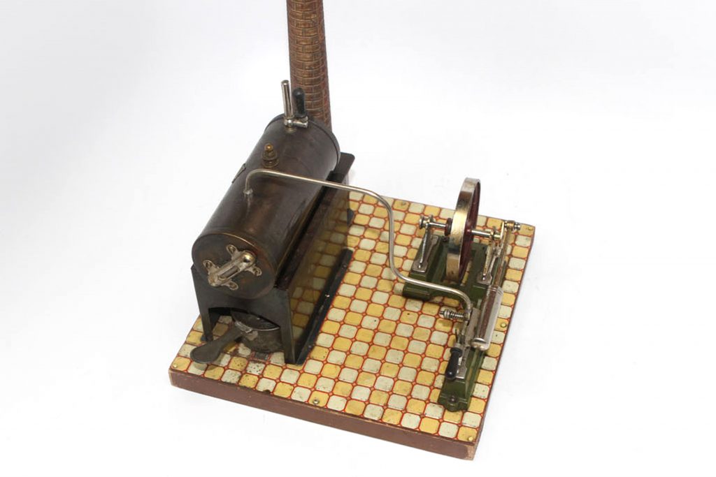 Bing Steam Engine Toy with Box German *SOLD* – AntiqueToys.com ...