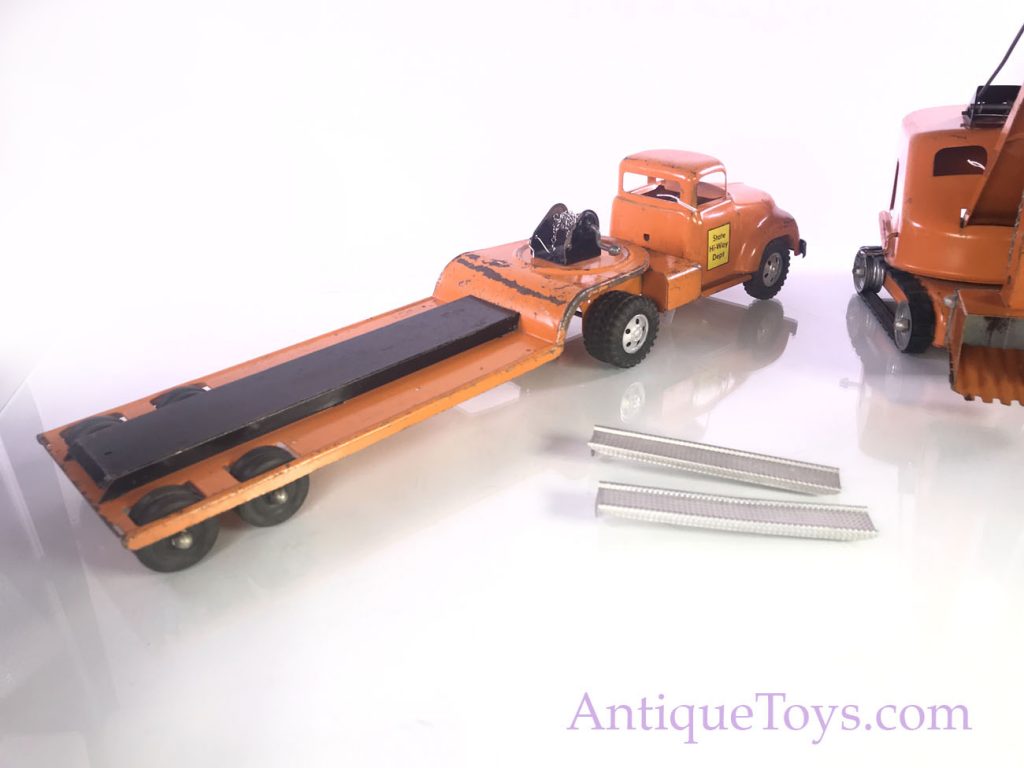 Tonka Hi-Way Tractor Trailer, Lowboy, with Steam Shovel from 1957 *SOLD ...