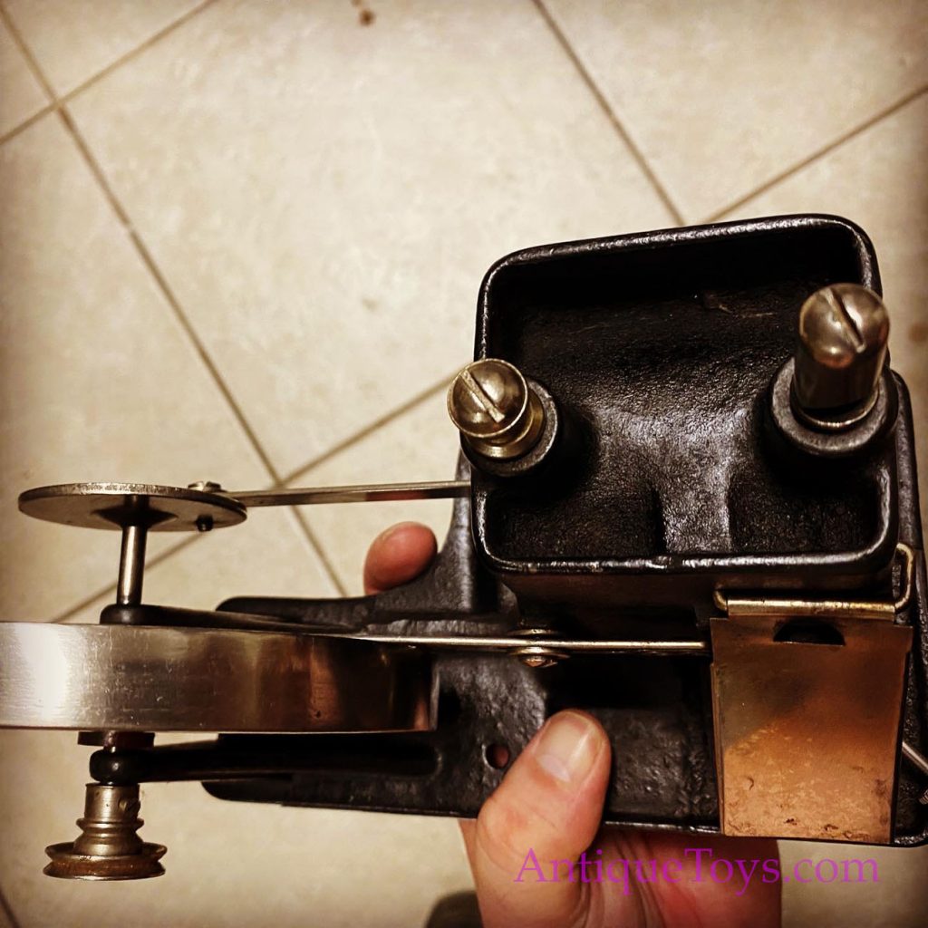 Flame Licker Vacuum Engine by Rotor Corporation of America, Ohio ...