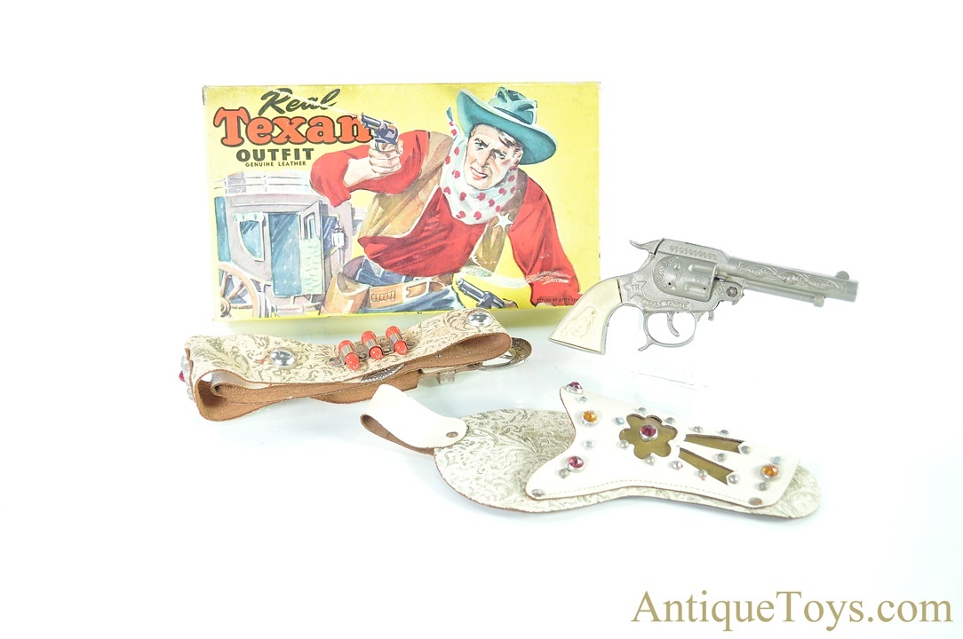 Smart Style Products “Real Texan Outfit” Texas Ranger Cap Pistol in Box ...