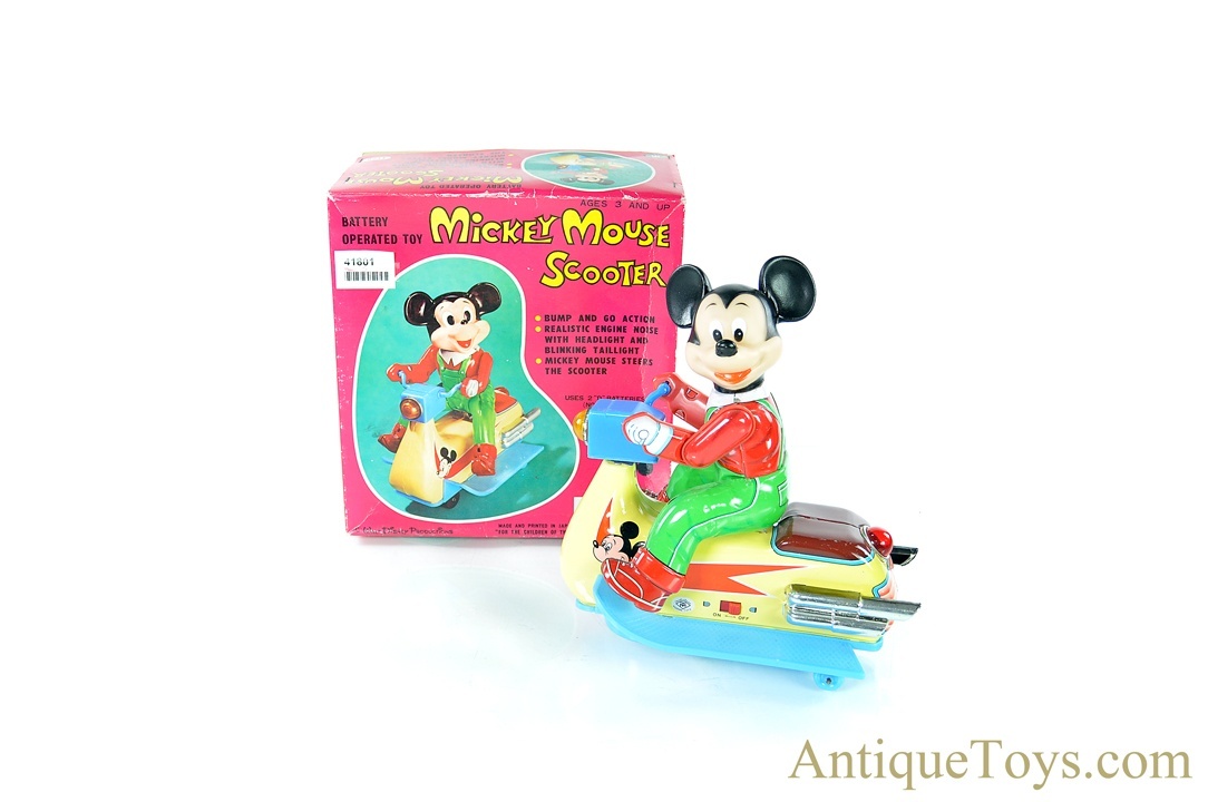 Masudaya Modern Toys (MT) Tin Lithographed Battery Operated Walt Disney ...