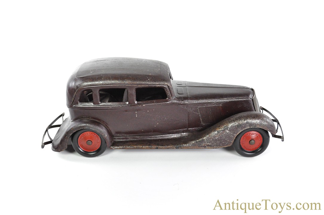 Cor-Cor Toys Pressed Steel 1932 Graham-Paige Sedan *SOLD* – AntiqueToys ...
