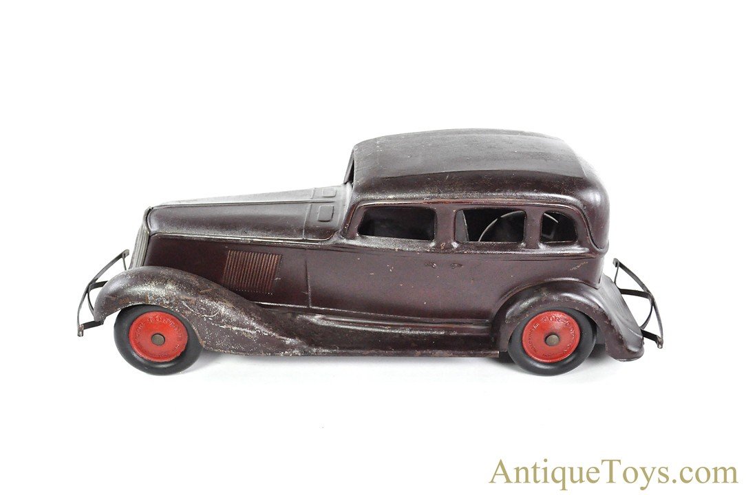 Cor-Cor Toys Pressed Steel 1932 Graham-Paige Sedan *SOLD* – AntiqueToys ...