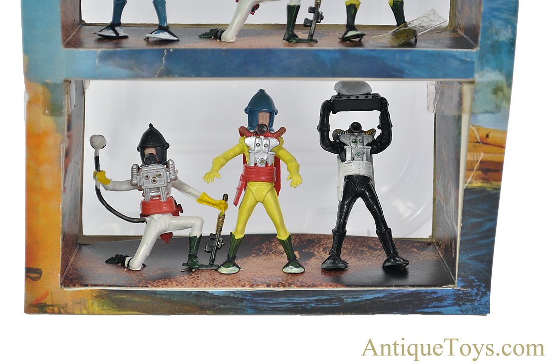 Marx Hand-Painted Plastic "Apollo Lunar Landing Set" Spacemen Figures ...