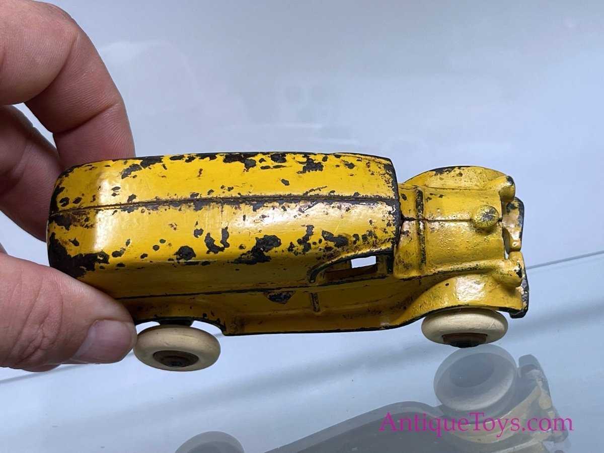 RARE Hubley Cast Iron Panel Van Variation *SOLD* – AntiqueToys.com ...