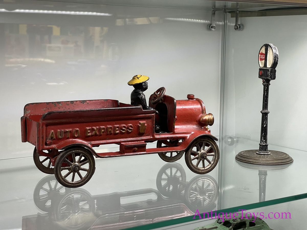 Hubley Cast Iron Auto Express Truck *SOLD* - AntiqueToys.com - Antique ...