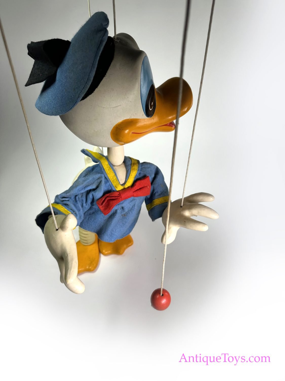 Pelham Puppets Donald Duck Marionette Store Display *SOLD ...